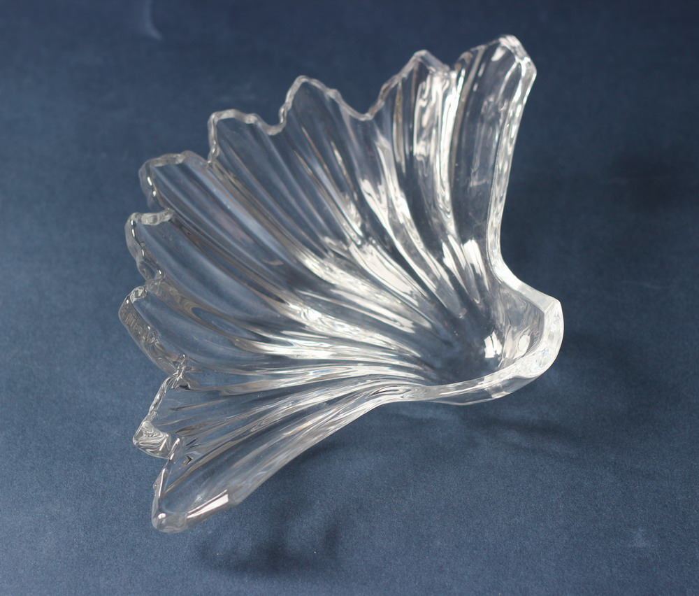 Pressed Shell Glass - Shanghai Yao Glass Products Co., Ltd